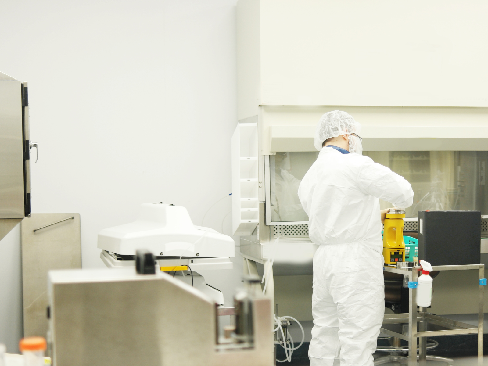Certified Cleanroom Services: Construct, Equip, Clean & Test